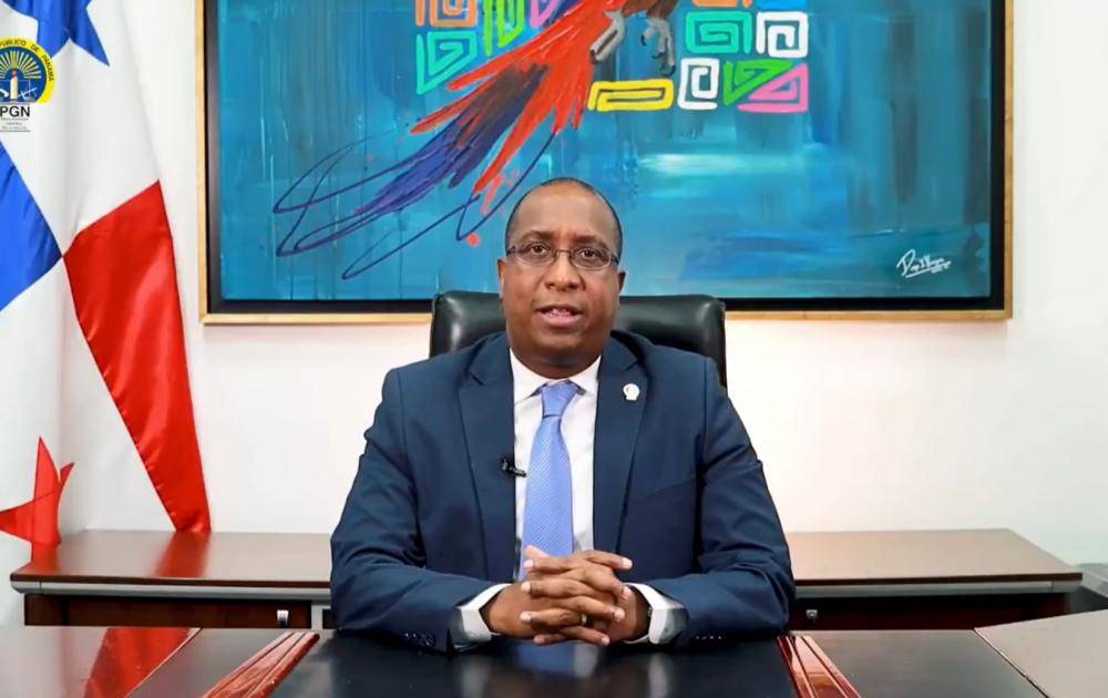 Caraballo se despide de la Procuraduría con un informe