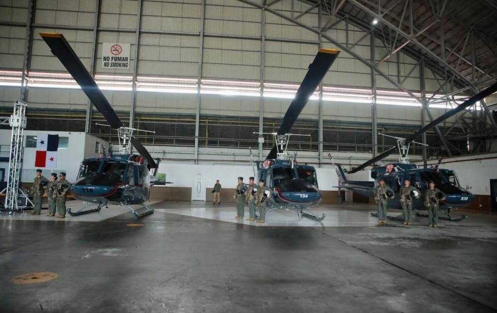 Estados Unidos dona ocho helicópteros UH-1ST a Panamá