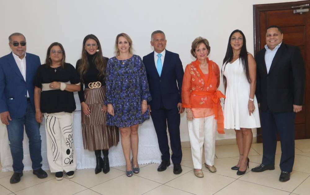 Juramentan a la nueva directiva del Fórum de Periodistas de Panamá