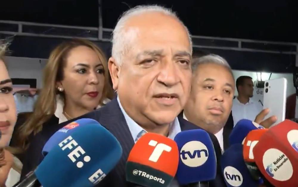 “Martinelli está listo y a la espera”, afirmó Camacho