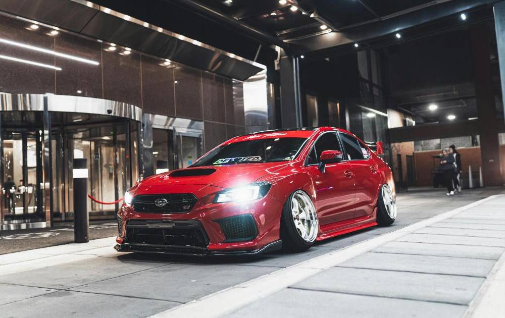 Albrook Mall presentará mañana exhibición de autos de carrera