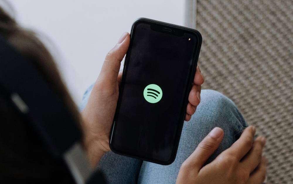 Cibercriminales utilizan Spotify para distribuir malware, alerta ESET