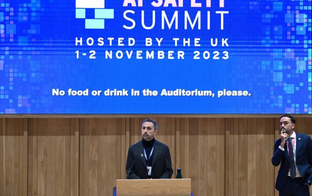 Comienza en Reino Unido la primera cumbre mundial sobre los riesgos de la IA