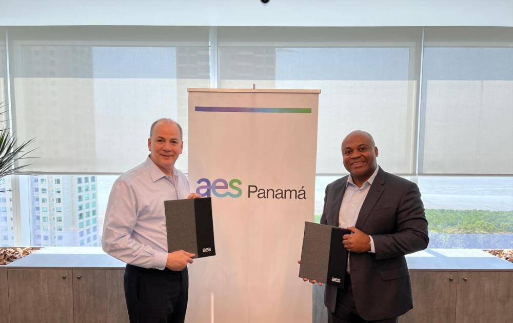 AES Panamá firma convenio con Biorrefinería