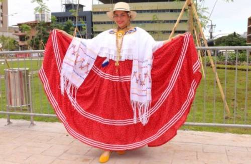 Los manitos ocueños muestran sus tradiciones