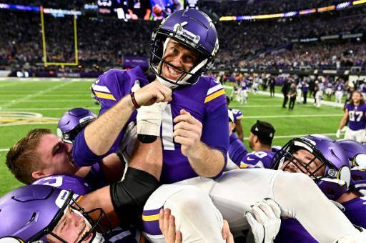 Vikingos conquistan su división en la NFL con una histórica remontada