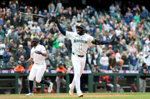 Un Grand Slam de Arozarena resucita a Seattle en Grandes Ligas