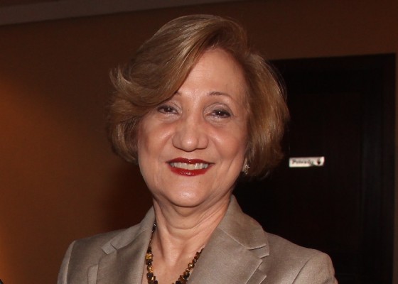 Colegio lleva el nombre de Rose Marie Tapia