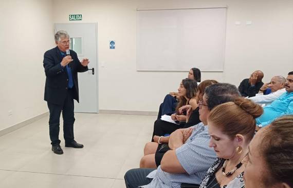 Experto en agua de Israel brinda alternativas a Panamá para el manejo ...