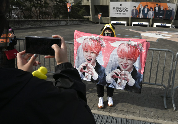 BTS vuelve al escenario en Seúl por primera vez desde la pandemia