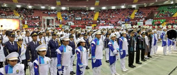 Rinden homenaje a Tony Fergo en Festival de Bandas Escolares