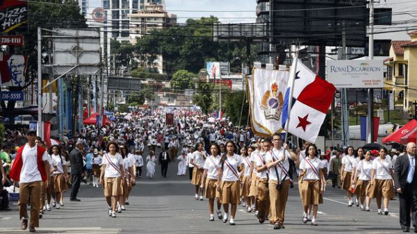 Desfiles patrios en la Cinta Costera empezarán a las 9:00 am
