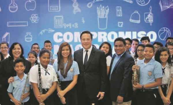 Compromiso Por La Educación