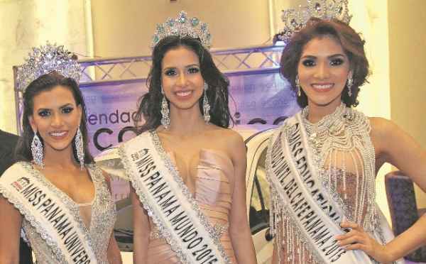 Ganadoras de Miss Panamá reciben premios