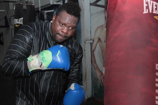 La barrera de los 40 años es el inicio del ocaso de un boxeador profesional