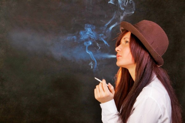 Buscan reducir el vicio del tabaco