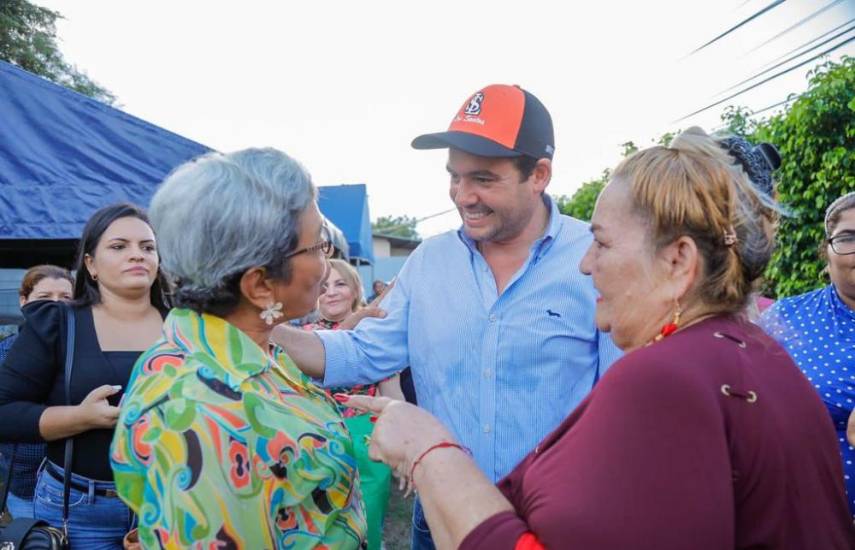 El PRD y el Molirena se reúnen con simpatizantes en Los Santos