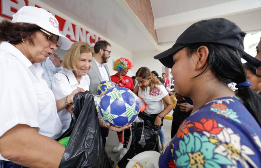 Amor Sobre Ruedas atendió a más de 2,700 personas