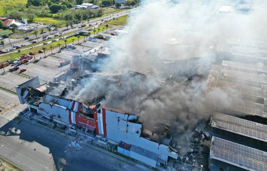 Camchi se pronuncia ante incendio en City Mall David