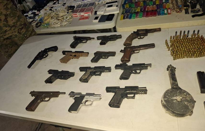 Decomisan 14 armas de fuego en la cárcel Nueva Esperanza