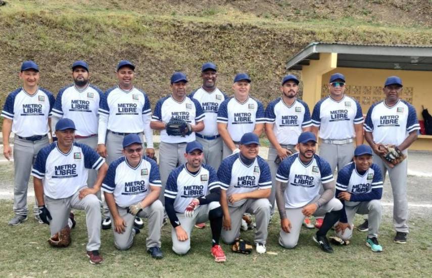 Metro Libre gana a Sertv y va por semifinales de sóftbol